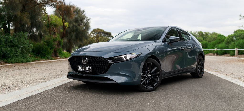 Mazda 3 Astina • Peter Lloyd - Car Broker